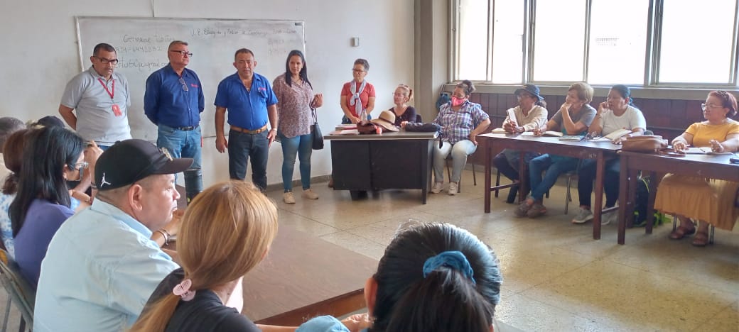 “El trabajo brinda oportunidades para edificar y aportar soluciones para una mejor Venezuela ...